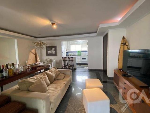 Apartamento Duplex com 4 dormitórios à venda, 177 m² por R$ 1.700.000,00 Martim de Sá Caraguatat