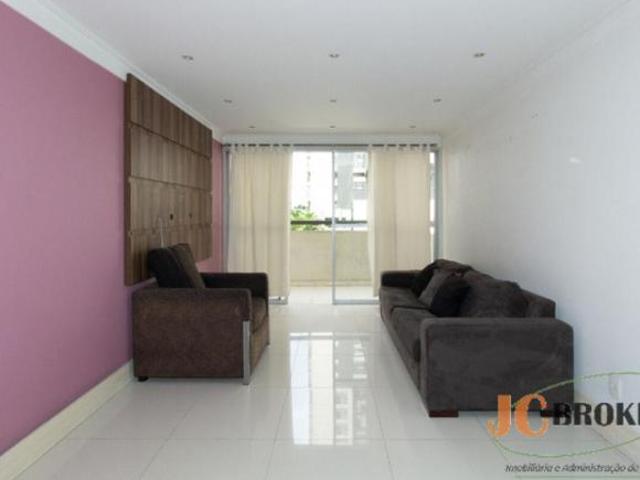 Apartamento duplex com 74m² de área útil, 1 suíte, 1 vaga