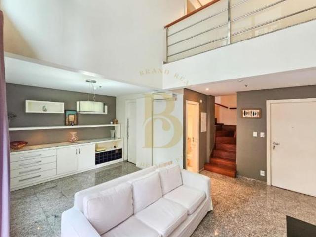 Apartamento duplex, com 70 m², à venda em Moema, 2 quartos, sendo 1 suíte, 1 vaga próximo ao met