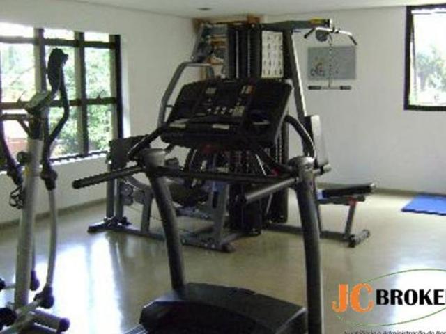Apartamento duplex com 94m², living, varanda, 2 dormitórios sendo 1 suíte, 3 banheiros, 3 vagas