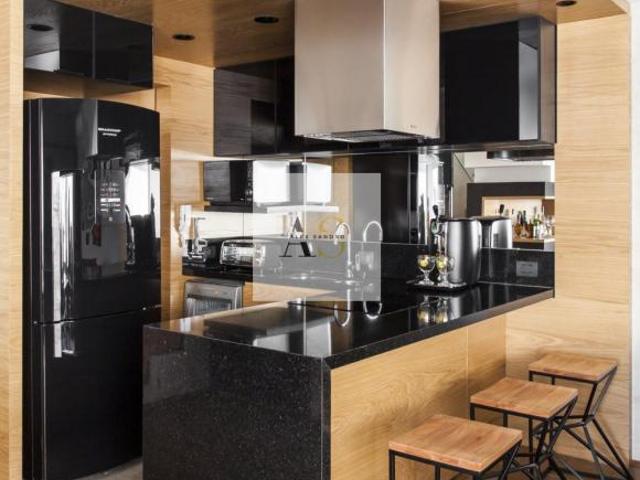 Apartamento duplex à venda