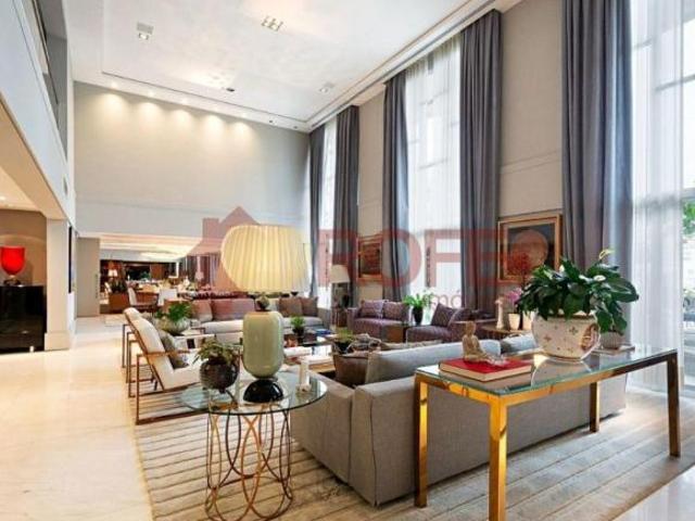 Apartamento Duplex à venda, 591