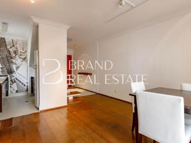 Apartamento duplex á venda 74m² privativos, com 01 suíte e 01 vaga no coração do Itaim Bibi