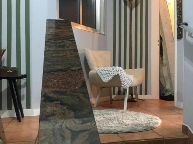 Apartamento Duplex a venda 75m² sendo 2 dormitórios, 01 banheiro e varanda Bela Vista