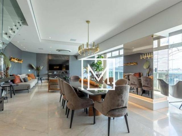 Apartamento Duplex à venda, 225 m² por R$ 8.400.000,00 Vila Nova Conceição S