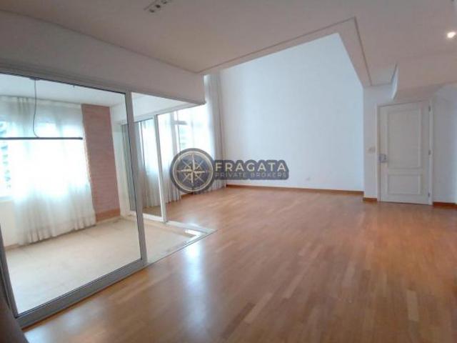 Apartamento Duplex à venda 3 suítes e 4 vagas Pinheiros/SP