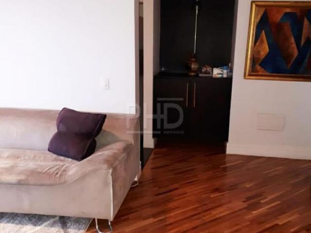 Apartamento duplex a venda Baeta Neves