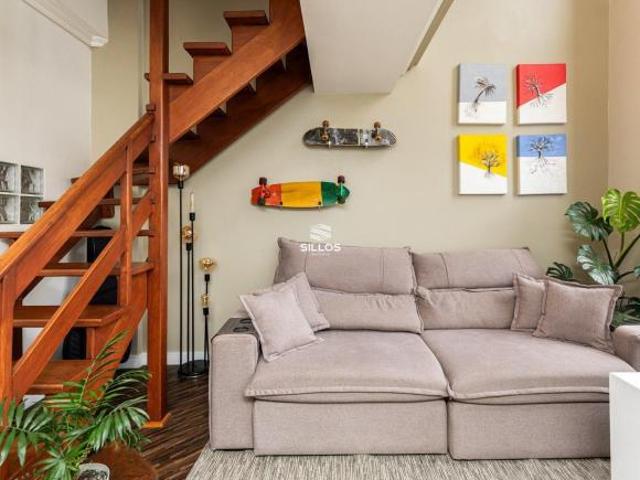 Apartamento Duplex à venda com 2 quartos no Cabral em Curitiba