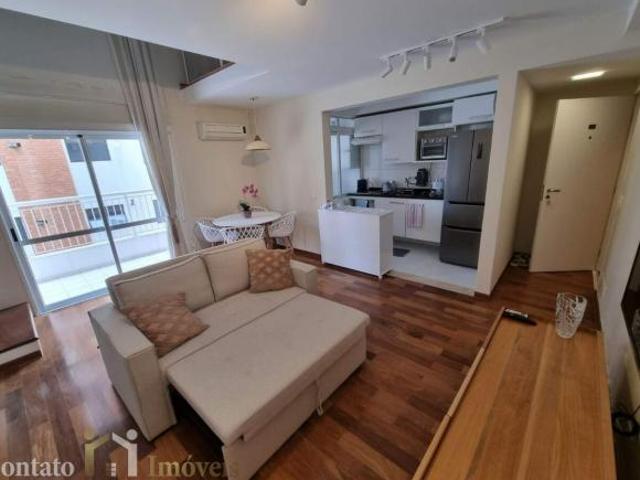 Apartamento duplex à venda com 76m², Vila Olímpia SP