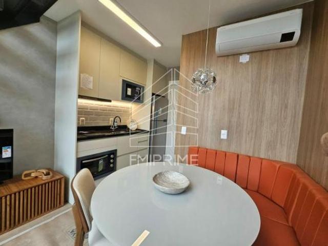Apartamento Duplex à venda em frente ao metrô Pompéia Decorado