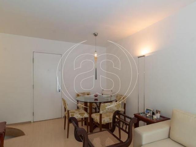 Apartamento duplex à venda em Moema com 56m², 1 quarto, 1 banheiro e 1 vaga de garagem