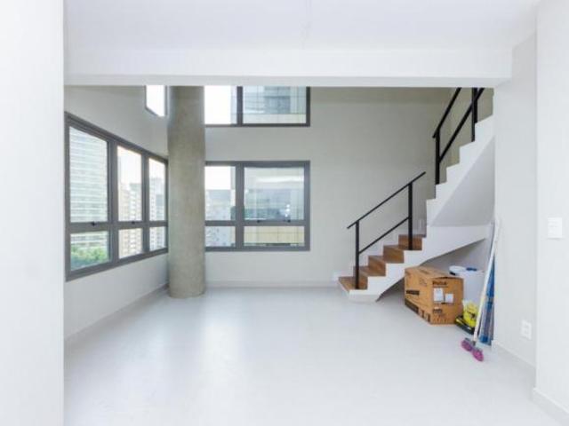 Apartamento duplex à venda em Moema São Paulo