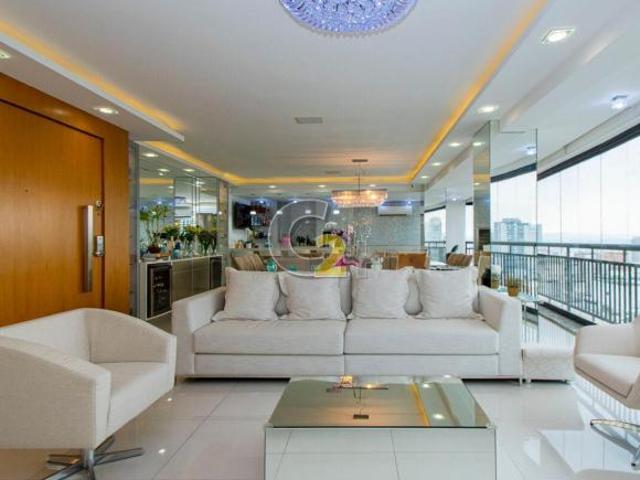 Apartamento Duplex à venda em Perdizes com 4 suites e 8 vagas