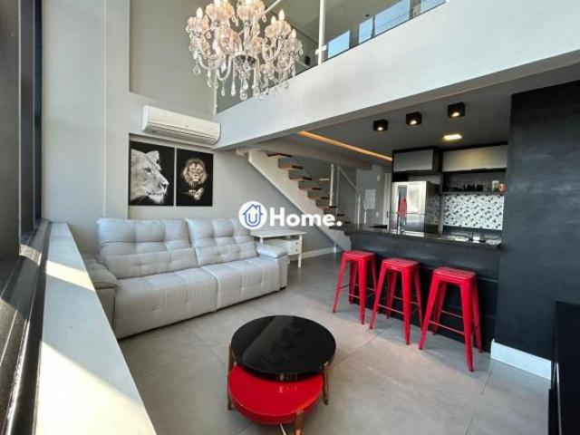Apartamento duplex a venda, mobiliado e decorado, planta de 57 m2 com 1 dormitór