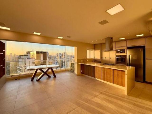 Apartamento duplex à venda no Cube Campo Belo com 1 suíte, 2 vagas próx metrô, Aeroporto, Ibirapuera