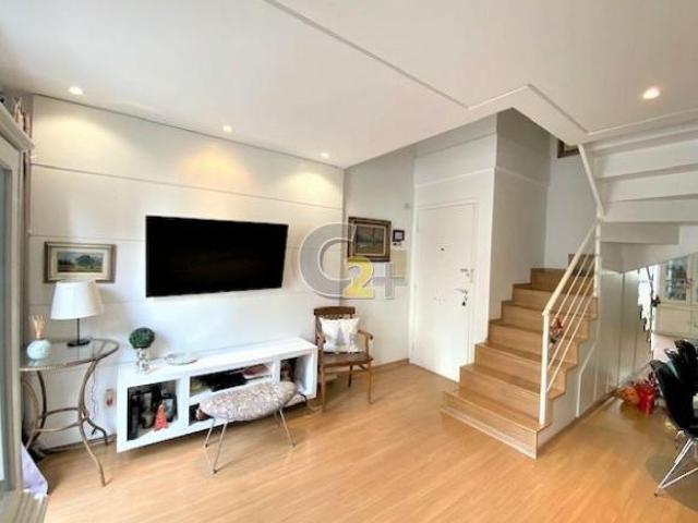 Apartamento duplex à venda no Itaim Bibi com 2 quartos, 1 suíte e 2 vagas