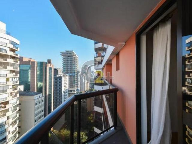 Apartamento Duplex a venda no Jardim Paulista com 2 suites e 2 vagas