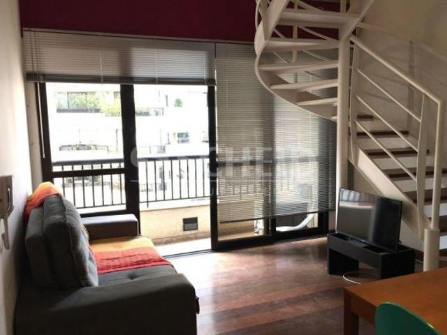 Apartamento Duplex à Venda no Jardim Paulista, Rua Guarará
