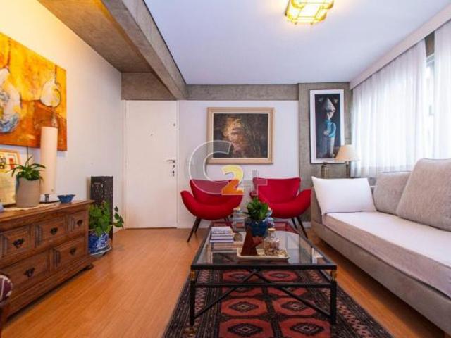 Apartamento Duplex à venda no Sumaré com 4 quartos, 1 suíte e 2 vagas