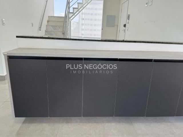 Apartamento Duplex à Venda ou Locação no Jardim do Paço, Sorocaba: 180m², 3 Dormitórios, 3 Vagas e Á