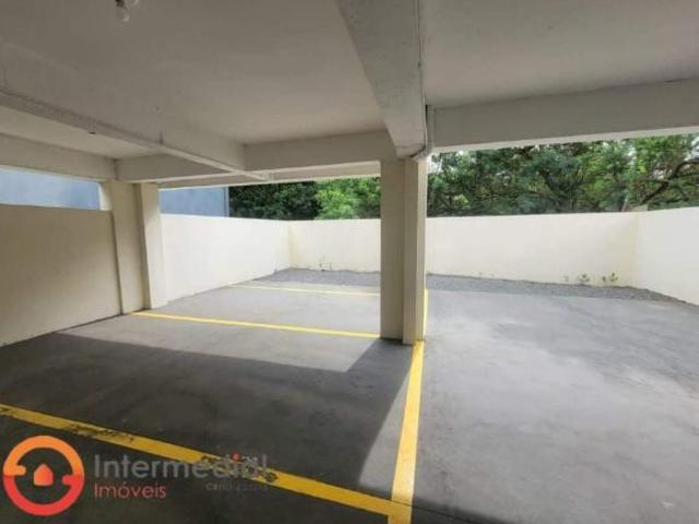 Apartamento Duplex à venda próximo do centro com 2 dormitórios