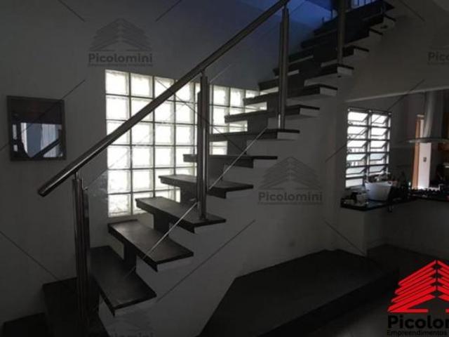 Apartamento Duplex Aclimação, com 2 quartos, sala ampliada, sacada ampla, terceiro reversível, 2 ban