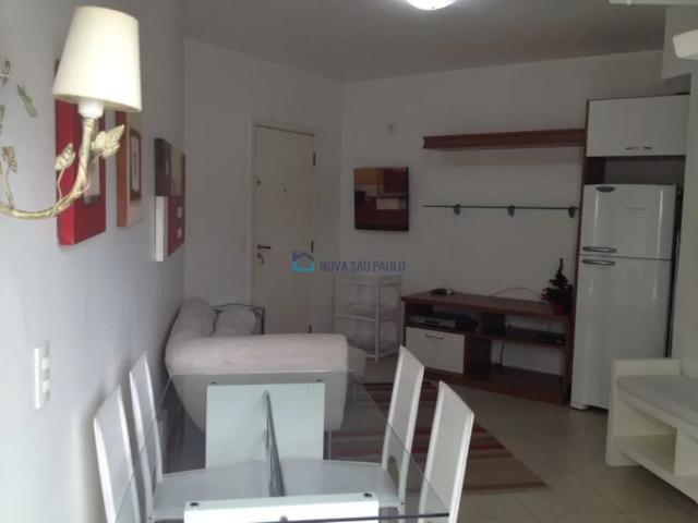 Apartamento Duplex Aclimaçao. Lazer. Metrô Vergueiro. 55M