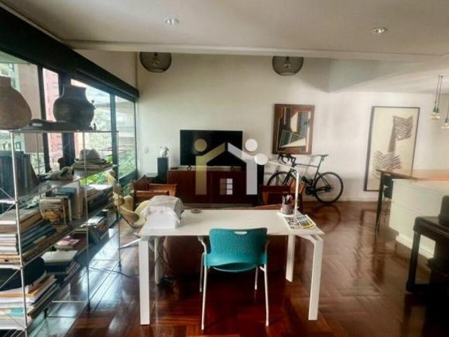 apartamento duplex alto padrão em prédio Lindenberg
