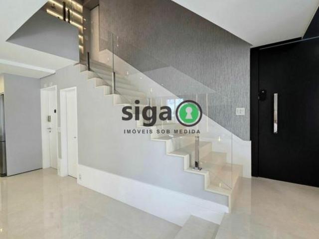 Apartamento Duplex Alto Padrão no Itaim Bibi de 2 Quartos com 2 Vagas 130m² à Venda