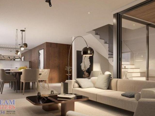 Apartamento Duplex, Garden de 170.0m² no bairro Água Verde, com 3 suítes, 4 banheiros e 2 vagas de g