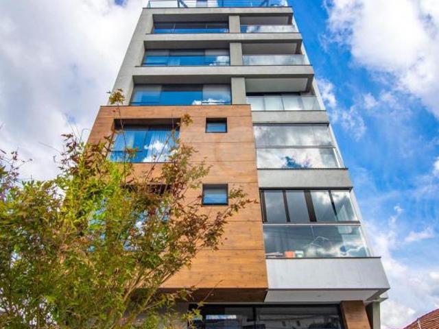 Apartamento duplex de 211m² a venda no Alto da Glória