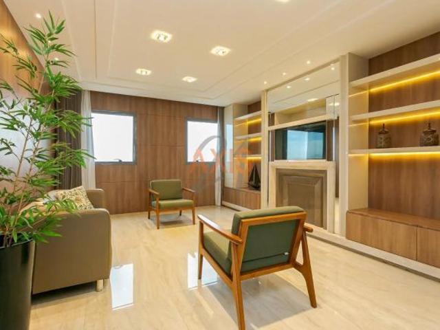Apartamento Duplex de 2 Suítes à Venda no 7th Avenue Live & Whork | Rebouças Curitiba