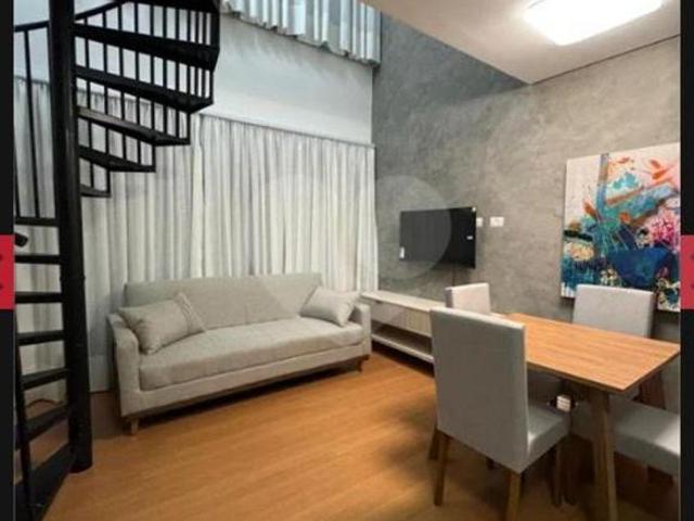 Apartamento duplex de 44m² a venda no Água Verde
