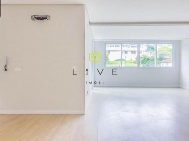 Apartamento duplex de alto padrão no Edifício Buriti 83, no Juvevê!