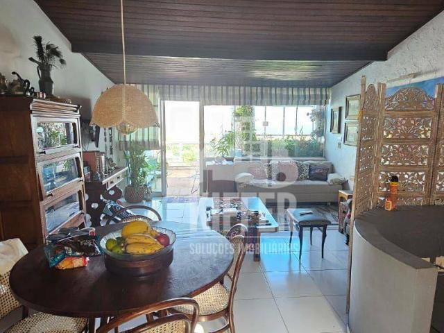 Apartamento Duplex em Camboinhas, Niterói/RJ de 80m² 1 quartos à venda por R$ 799.900,00