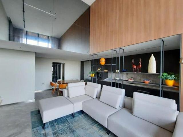 Apartamento Duplex em Água Verde, Curitiba/PR de 154m² 2 quartos à venda por R$ 3.147.147,89