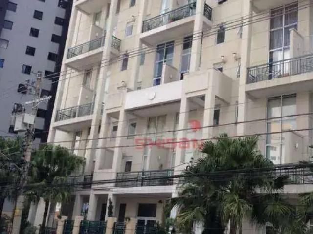 Apartamento Duplex em ótima localização com 60m² próximo da estação do metro Vila Mariana
