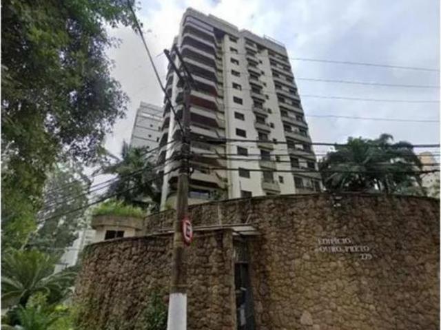Apartamento Duplex em leilão a venda em Morumbi, São Paulo