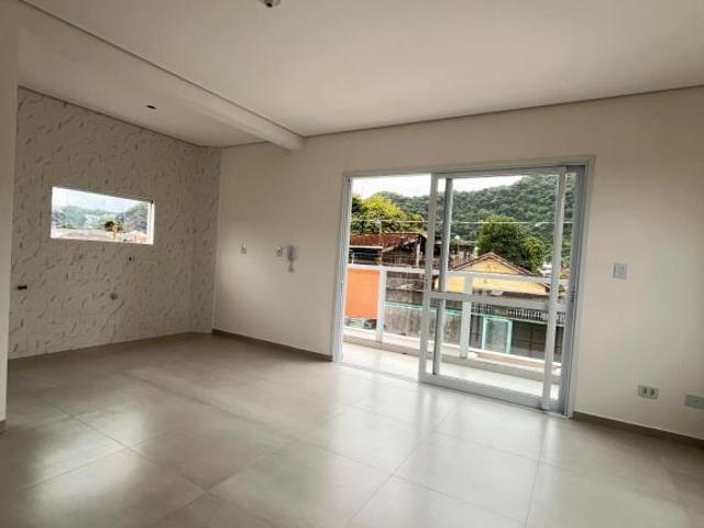 Apartamento Duplex em São Jorge Santos, SP