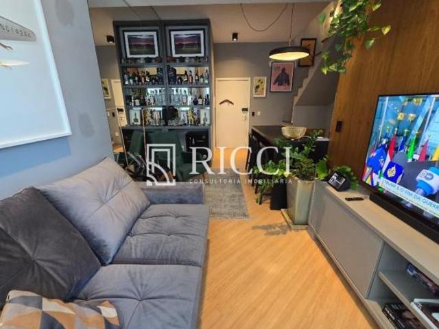 APARTAMENTO DUPLEX EM SANTOS
