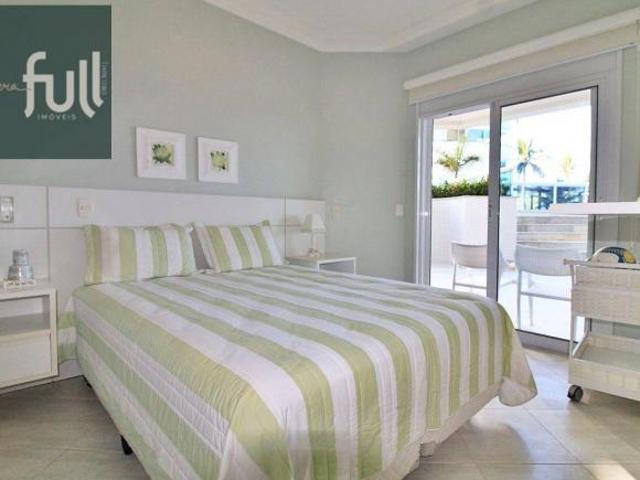 Apartamento Duplex em Riviera de São Louenço