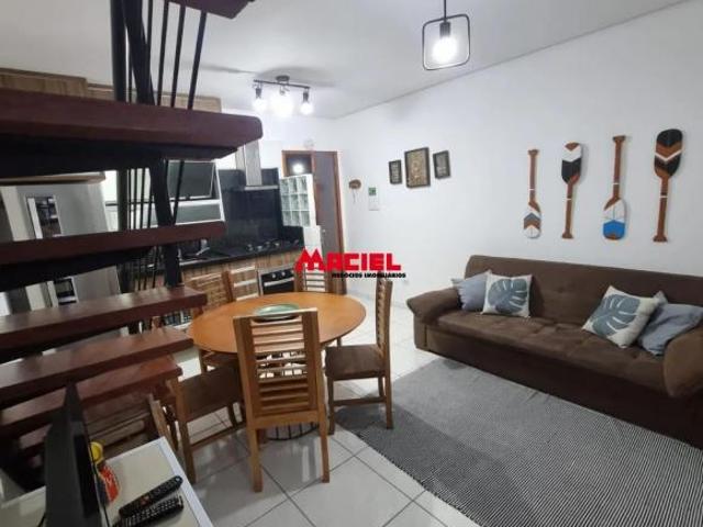Apartamento Duplex em Ubatuba com 2 quartos pertinho da Praia Maranduba Ubatuba