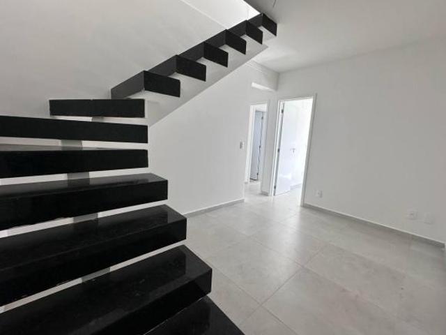 Apartamento Duplex em Vila Guilhermina, Praia Grande/SP de 134m² 3 quartos à venda por R$ 900.000,00