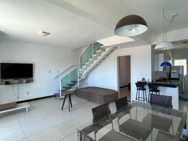APARTAMENTO DUPLEX ESCARPAS LAGO