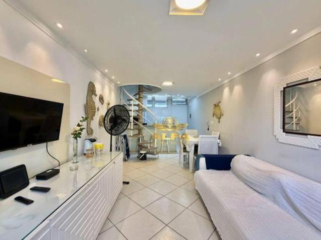 Apartamento duplex frente mar com 2 dormitórios na Praia do Tombo – Alfa Imóveis Guarujá