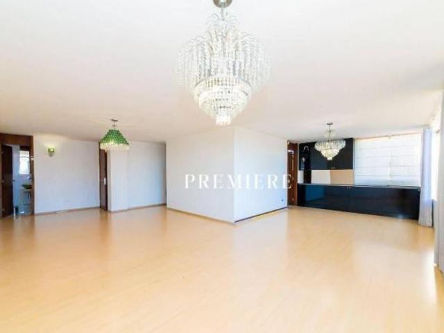 Apartamento Duplex | Ícone da Arquitetura no Bigorrilho