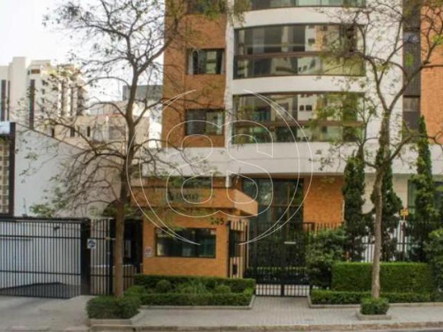 APARTAMENTO DUPLEX MOBILIADO NA REGIÃO DO JARDIM PAULISTA
