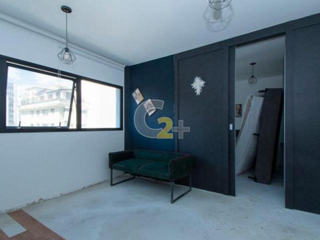 Apartamento Duplex mobiliado á venda em Cerqueira César com 1 quarto e 1 vaga