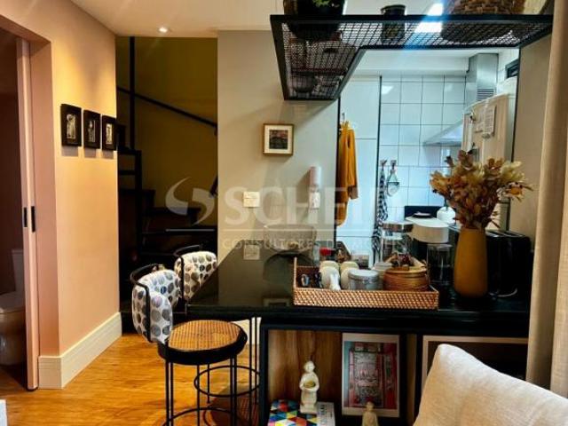 Apartamento duplex mobiliado com suíte e lazer em Pinheiros