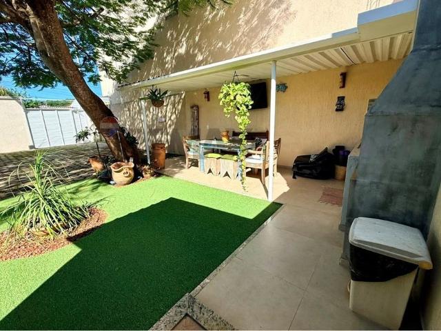 Apartamento Duplex Moderno para Locação Fixa – Semi Mobiliado